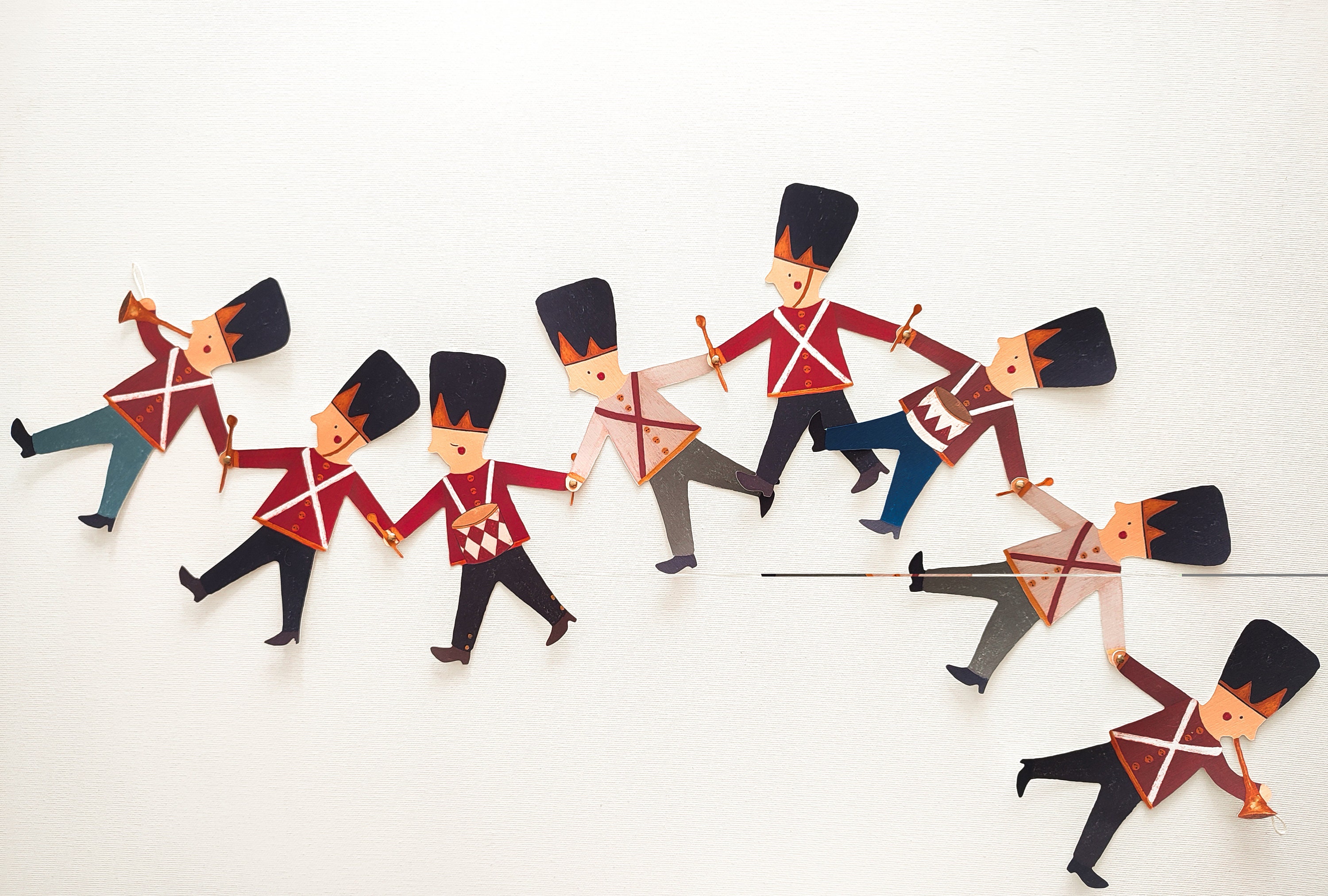 Toy Soldier Paper Garland | Christmas Garland Decoration | Soldiers ...
