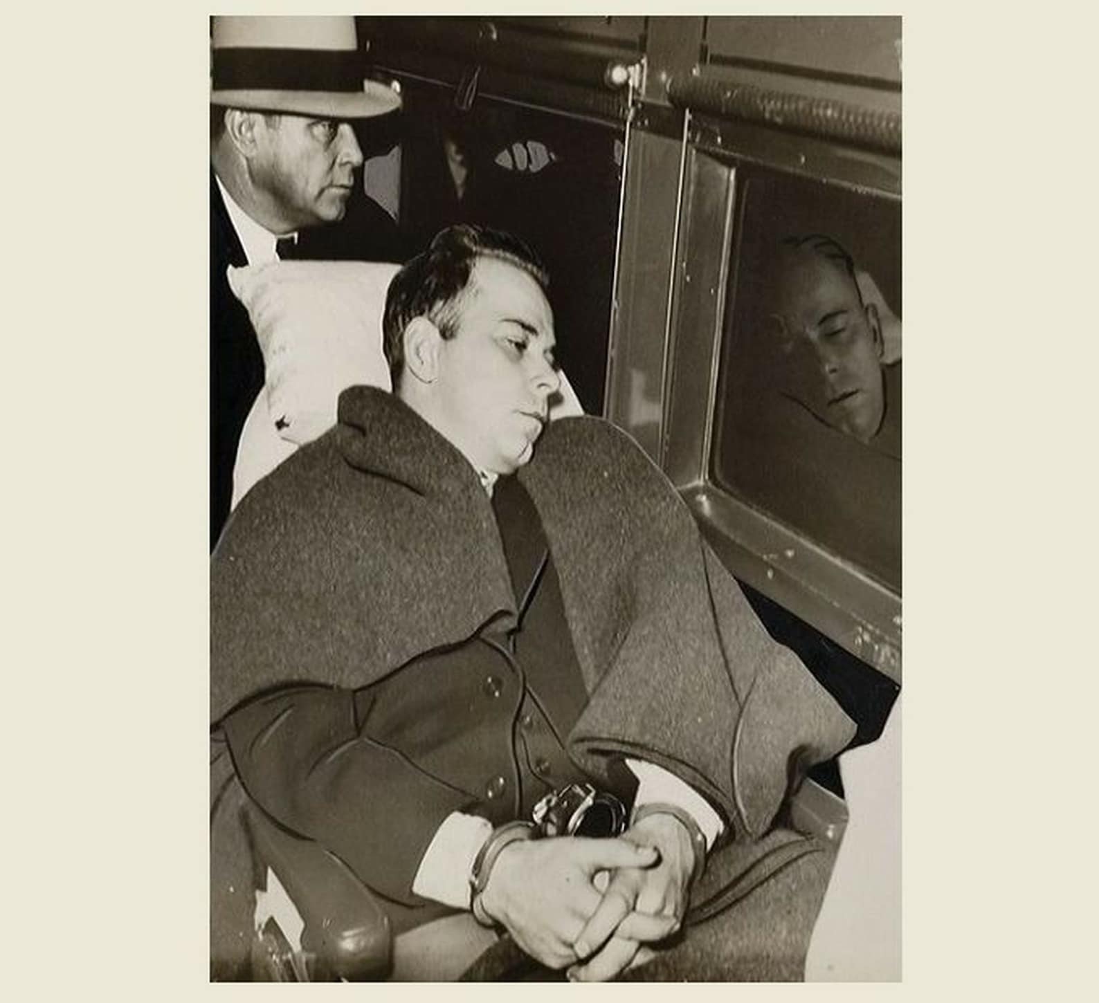 John Dillinger Captured PHOTO Gangster on Way to Indiana Jail - Etsy