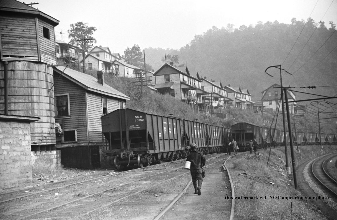 4x6 1938 Coal Miner Mining Town PHOTO Great Depression West Virginia ...