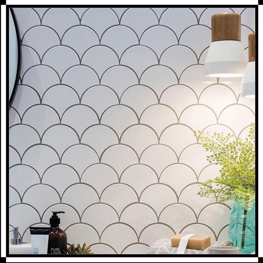 17×17 Cm White Fish Scale Tile Pattern Ceramic ,1 Sqm2 (10 Sqf ) 75 Pcs ...