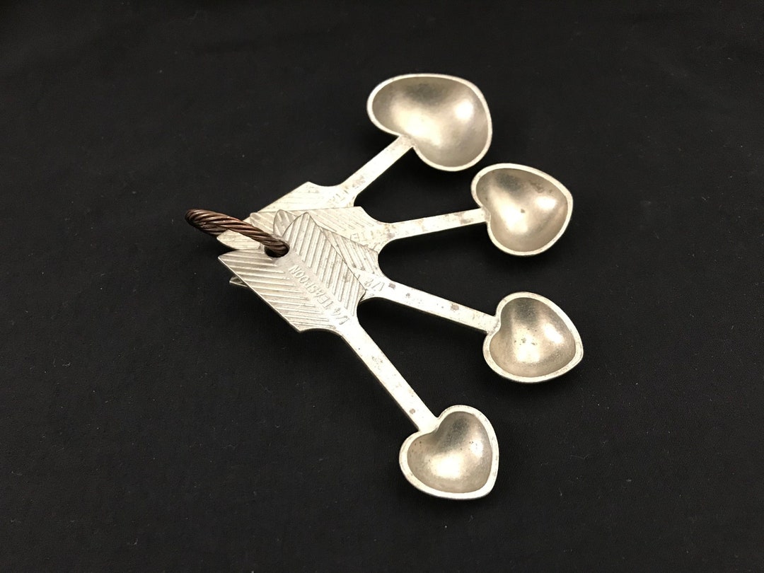 1998 Beehive Pewter Heart Shaped Measuring Spoons With Copper Ring - Etsy