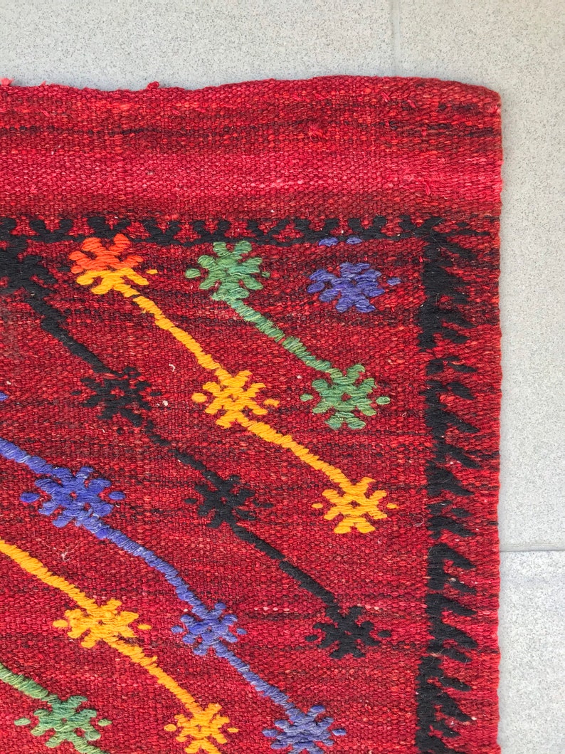 Red Tribal Kilim Rug 4x4 1940s Ethnic Sofrah Kilim Nomadic Kilim Art ...