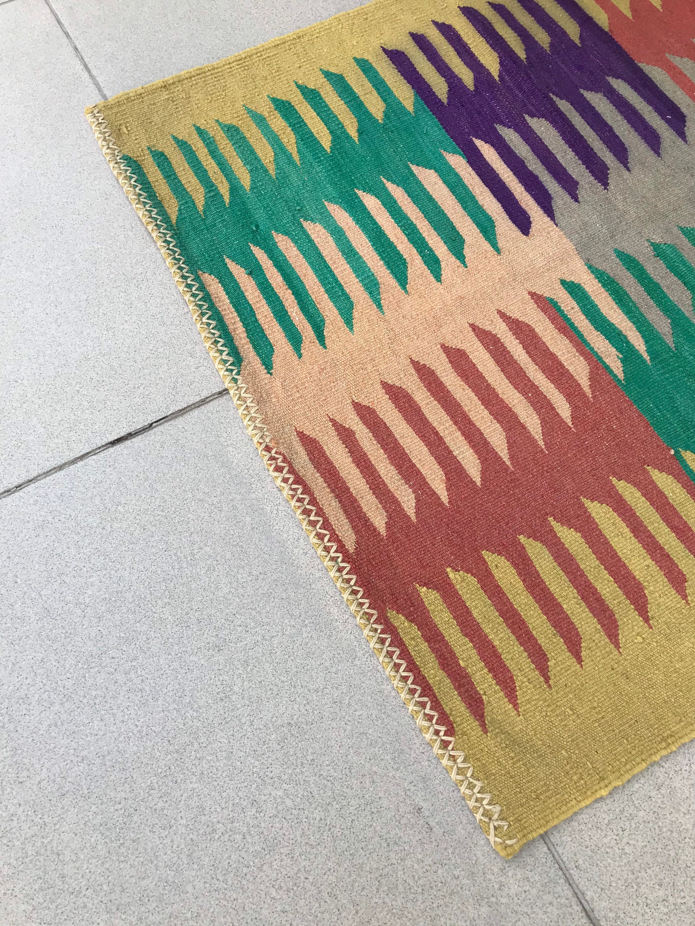 Vintage Turkish Sofrah Kilim Rug Native Tribal Small Kilim Rug ...