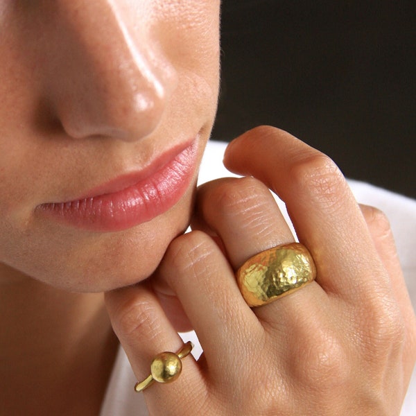Big Gold Ring - Etsy