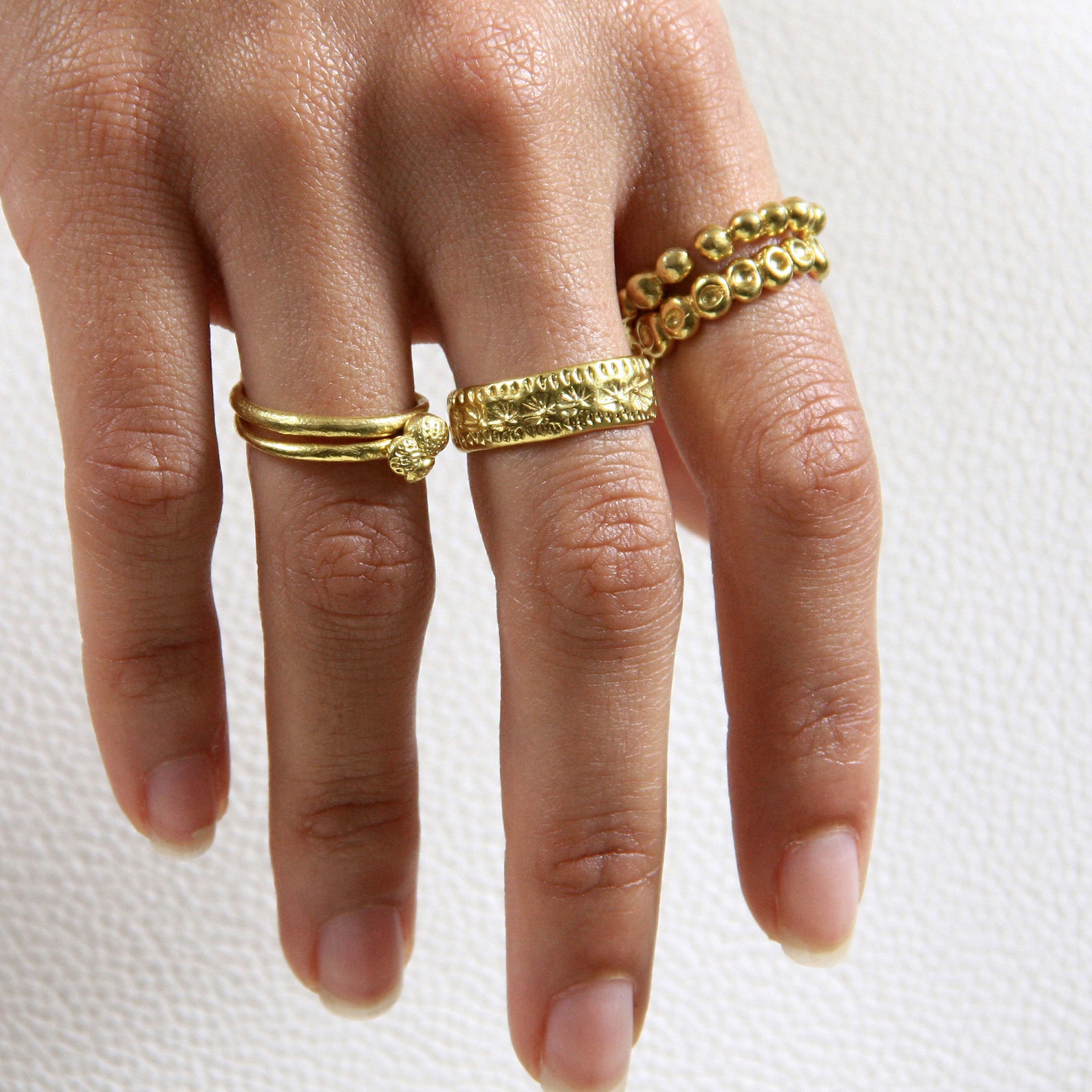 Gold Flower Ring for Women Floral Gold Band Ring Flower Gold Band Gold ...