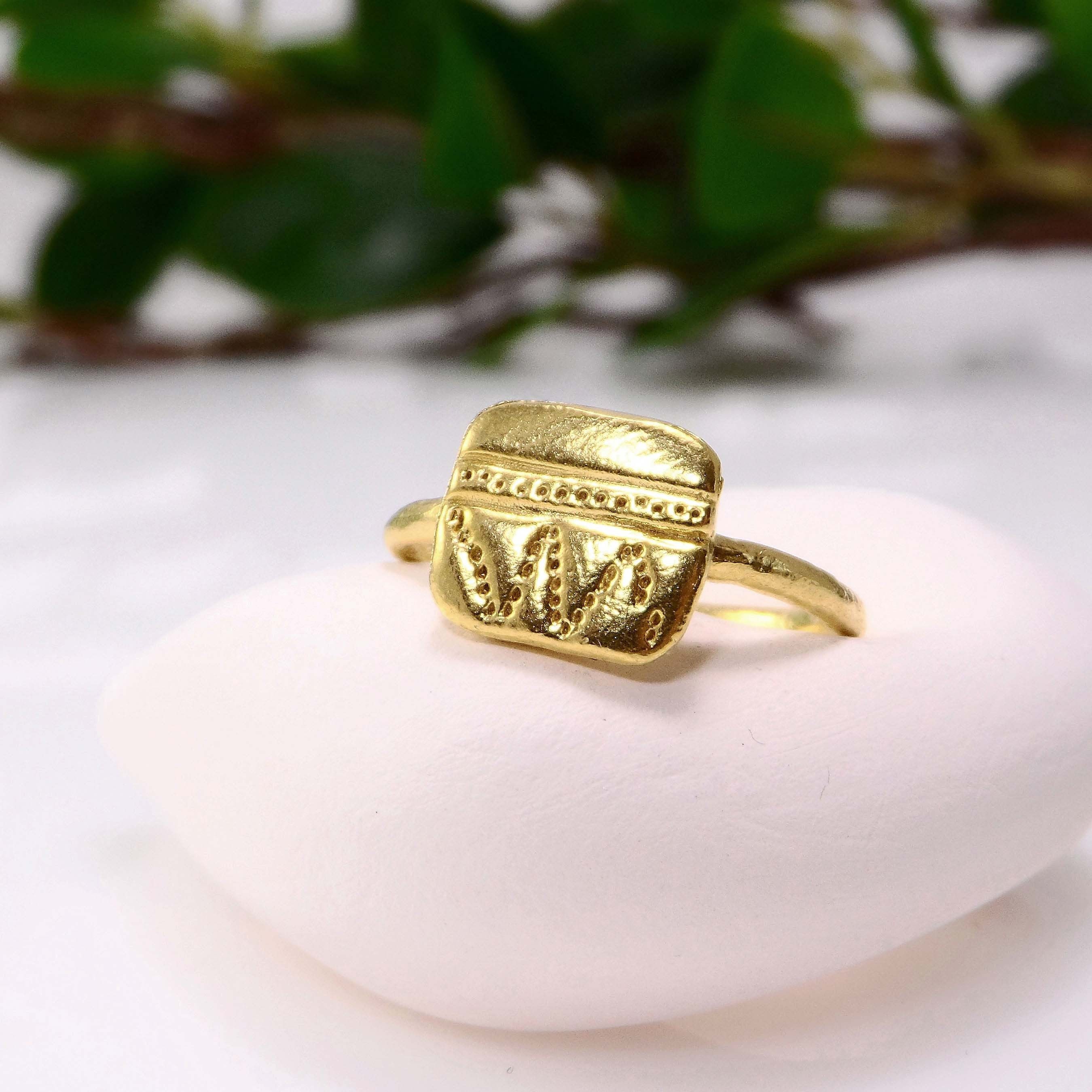 Gold Square Ring Dainty Gold Ring Simple Geometric Ring Boho | Etsy