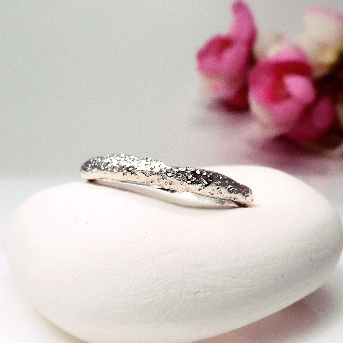 Stone Textured Gold Band Ring for Women Gold Stacking Ring - Etsy