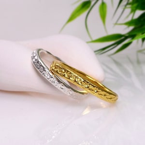 Vintage Floral Pattern Gold Band Ring Flower Design Band Dainty Boho ...