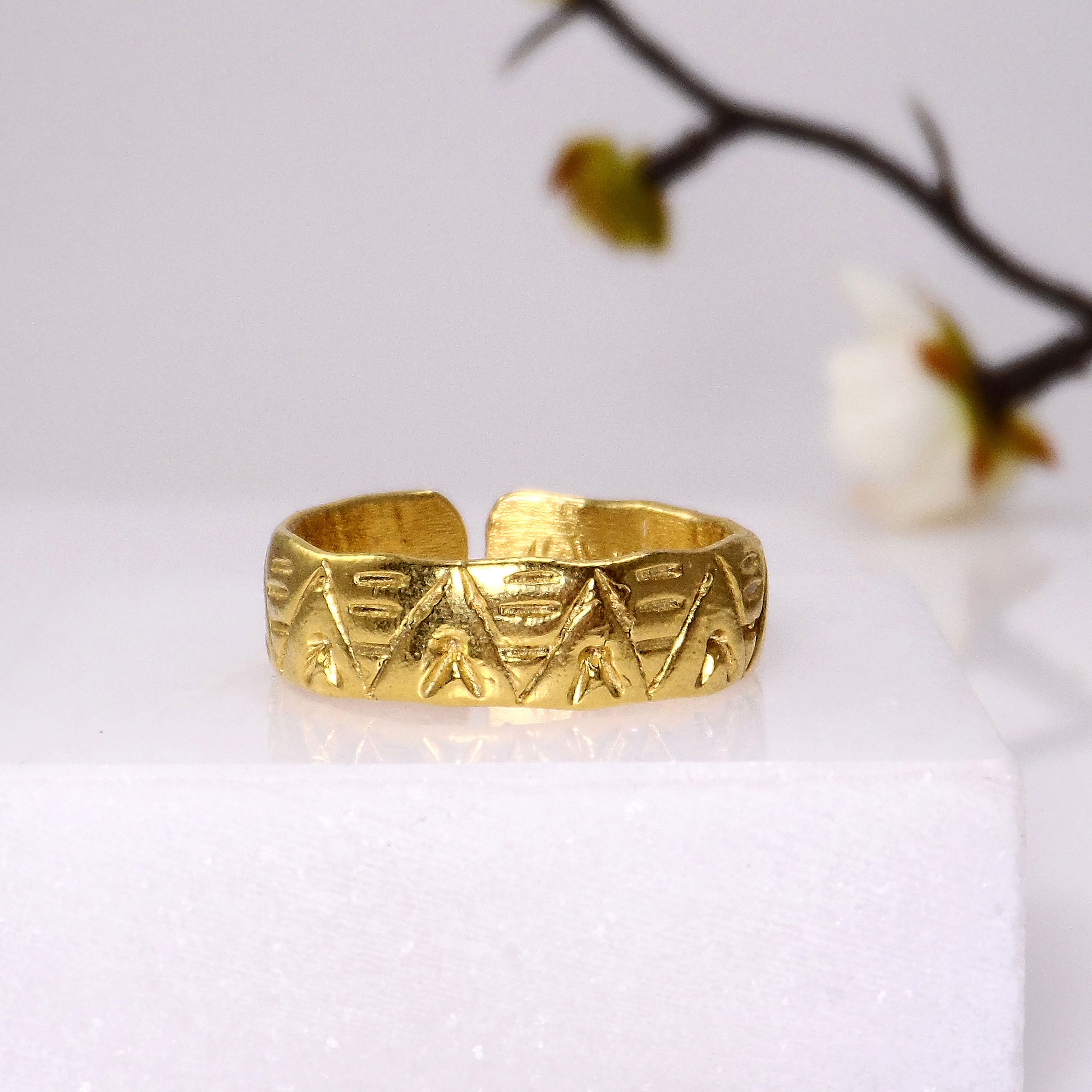 Geometric gold band ring for women Gold boho band ring Open | Etsy
