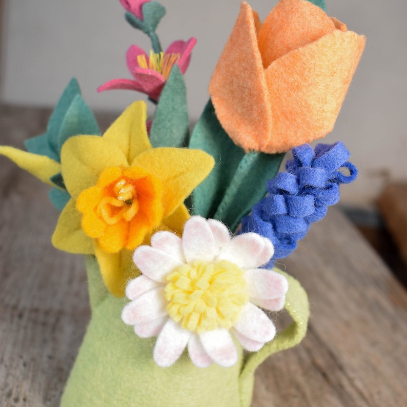 Spring Blooms Felt Flower Sewing Pattern | Etsy