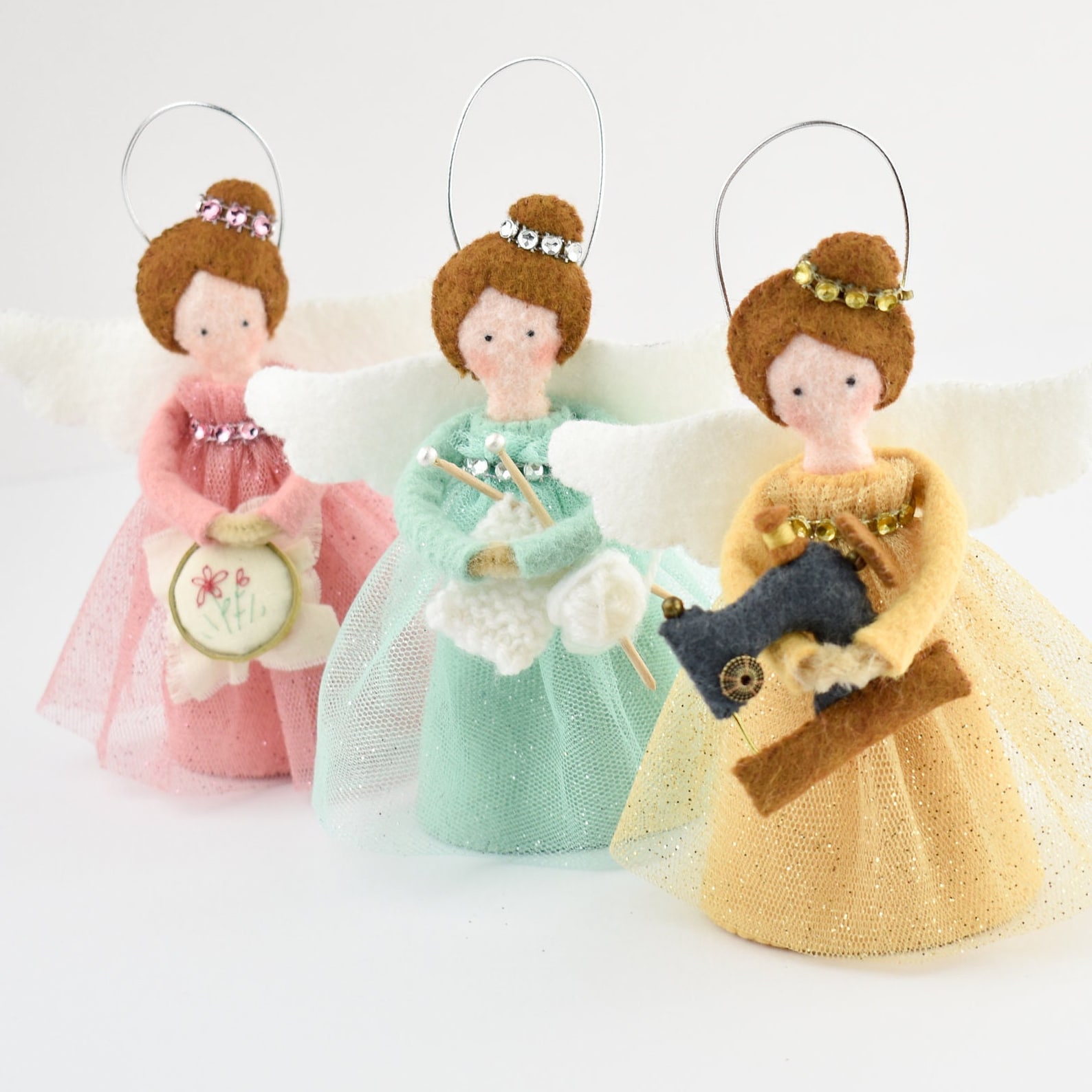 Heavenly Hosts - Stitch Three Adorable Angels for Your Table or Tree ...