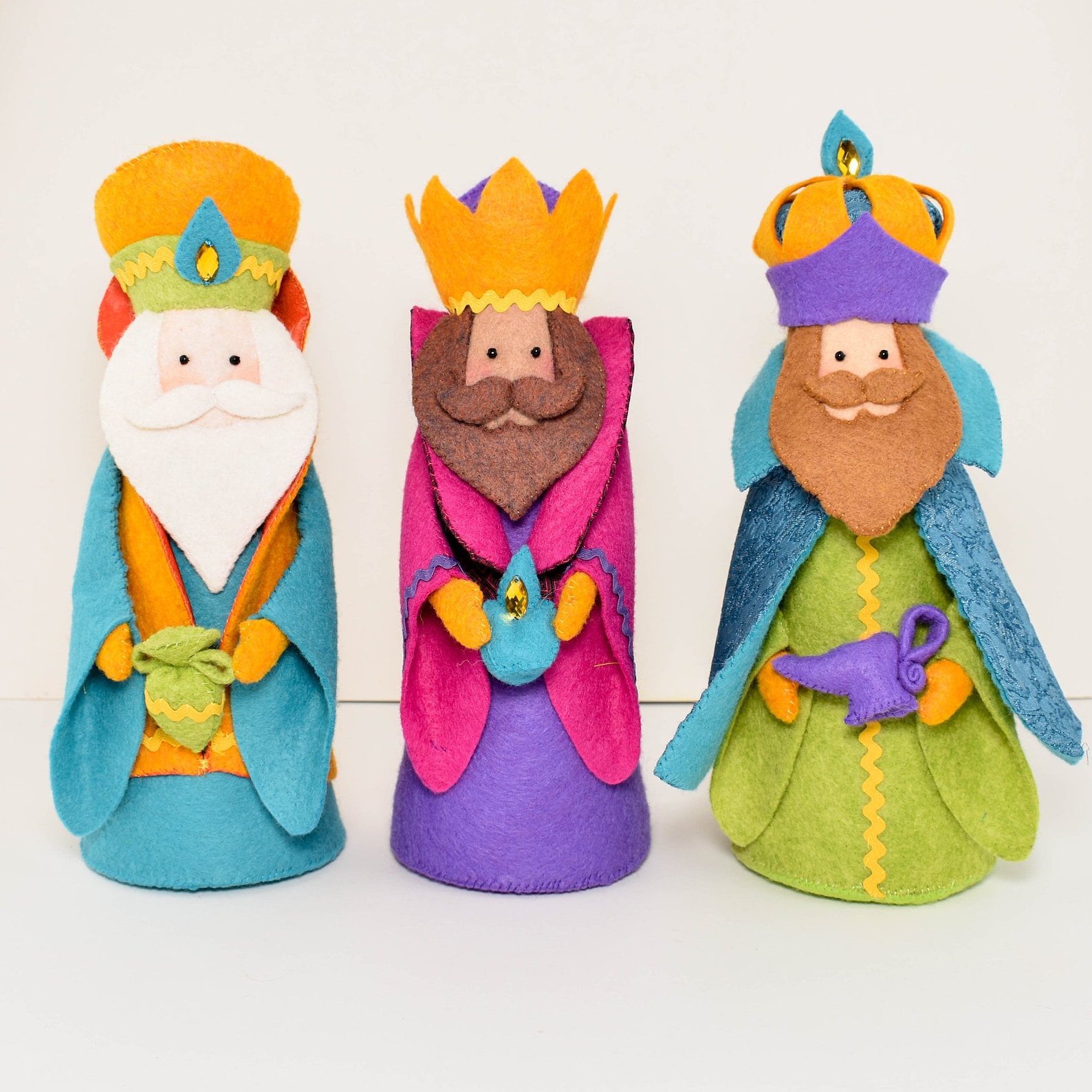 We Three Kings - A Quality Sewing Pattern to Make Three King Figures as ...