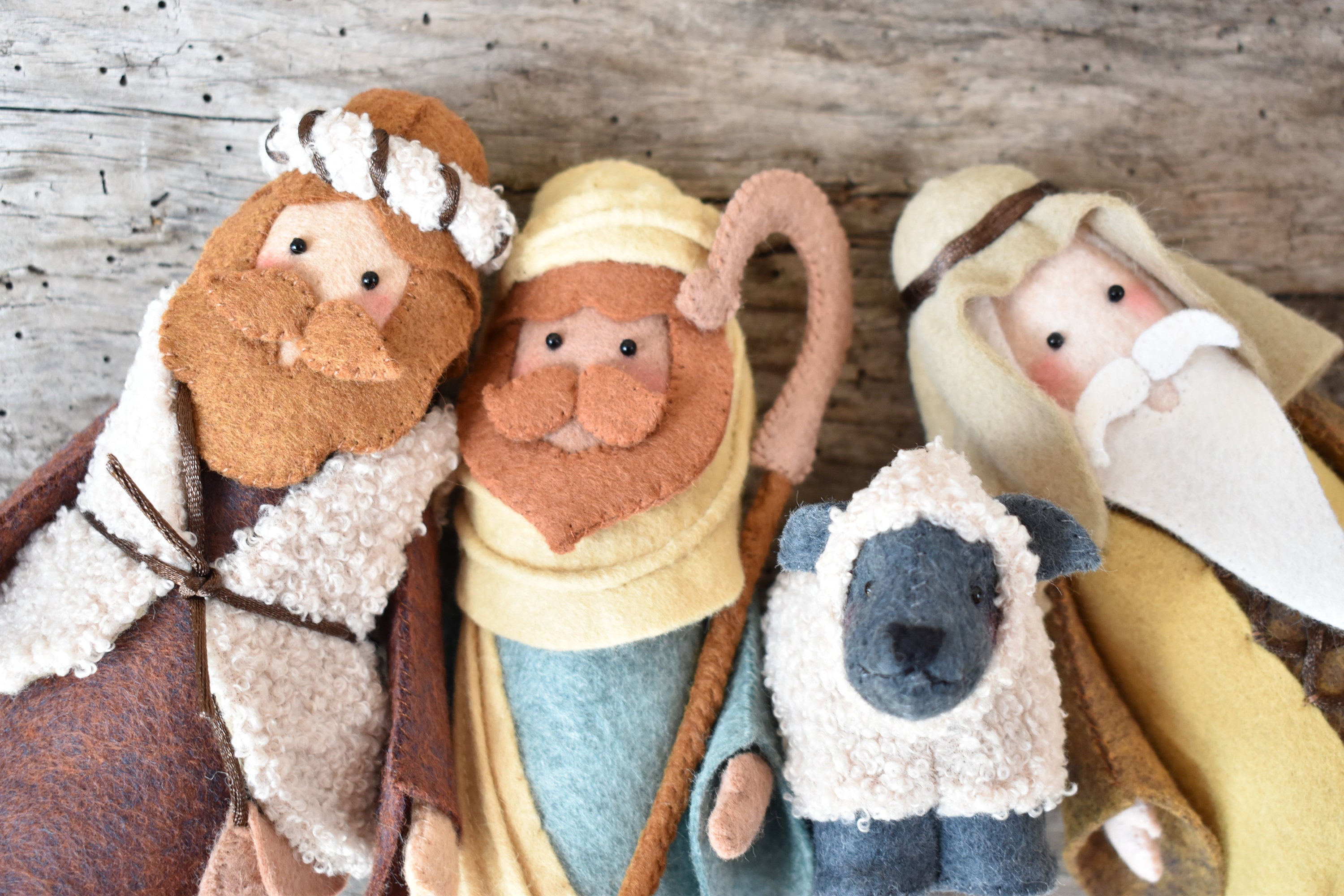 While Shepherds Watch - Felt Sewing Pattern | Felt Nativity | Christmas ...