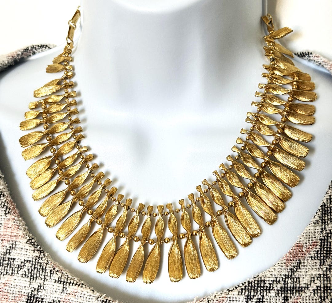 Vintage Necklas Women's Gold Tone Metal Choker - Etsy