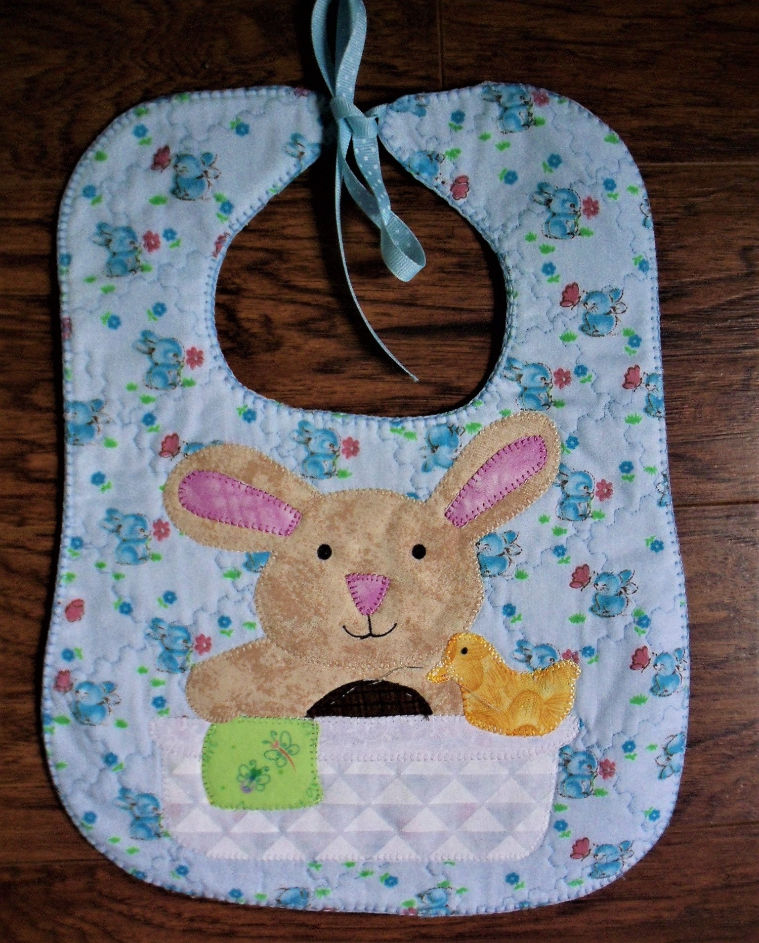SET/9 BUNNY THEMED Bibs - Etsy
