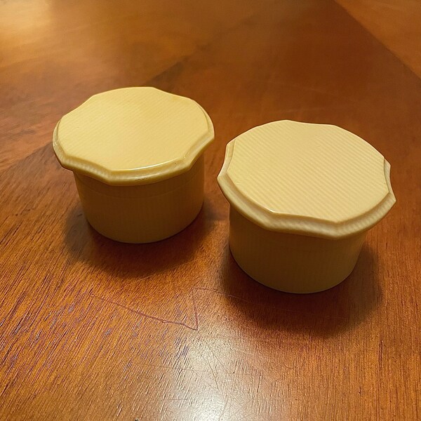 Ivory Pyralin - Etsy