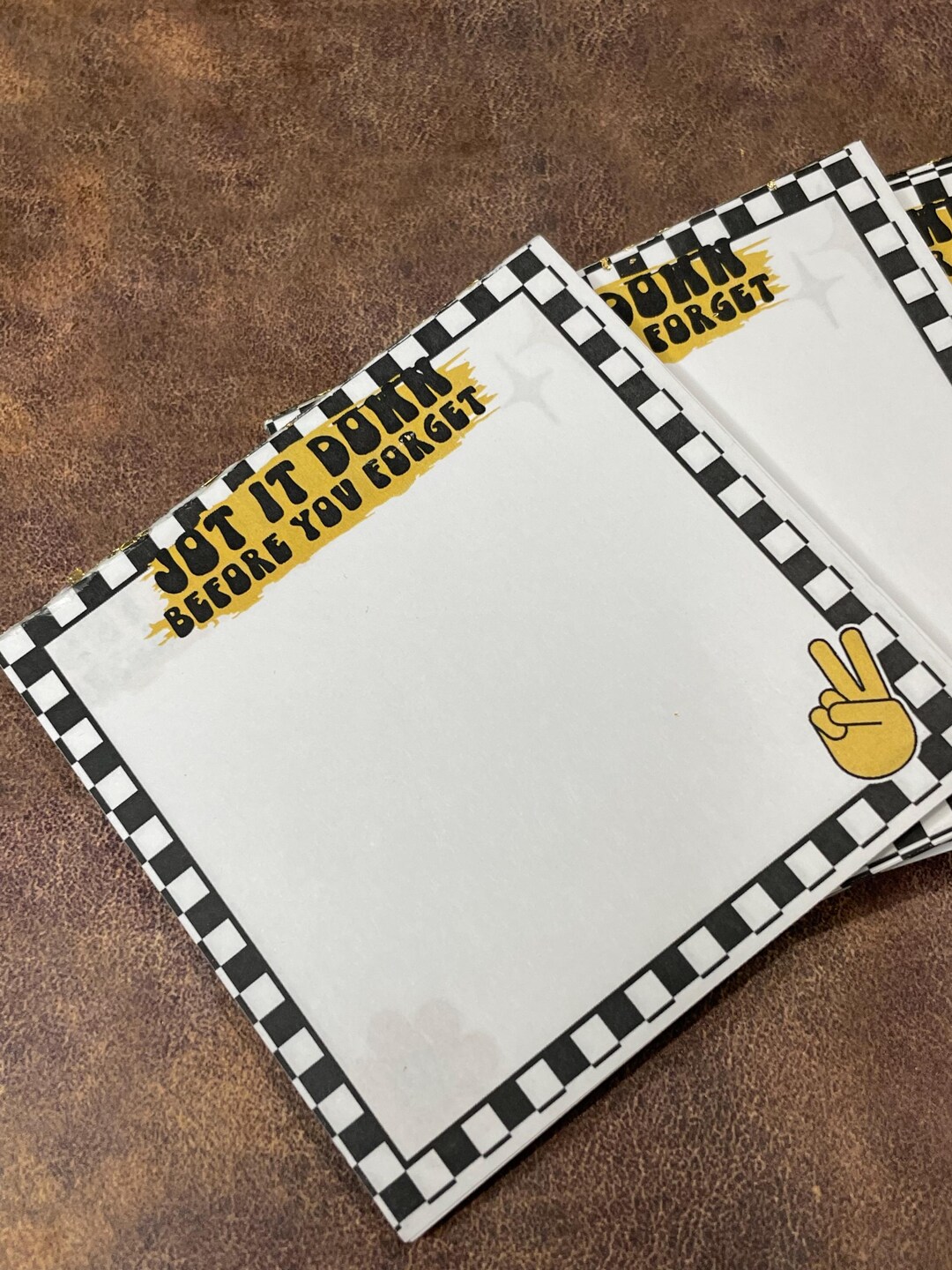 Retro Notepad – Funny Memopad - Fun Vintage Vibe Note Pad - Retro ...