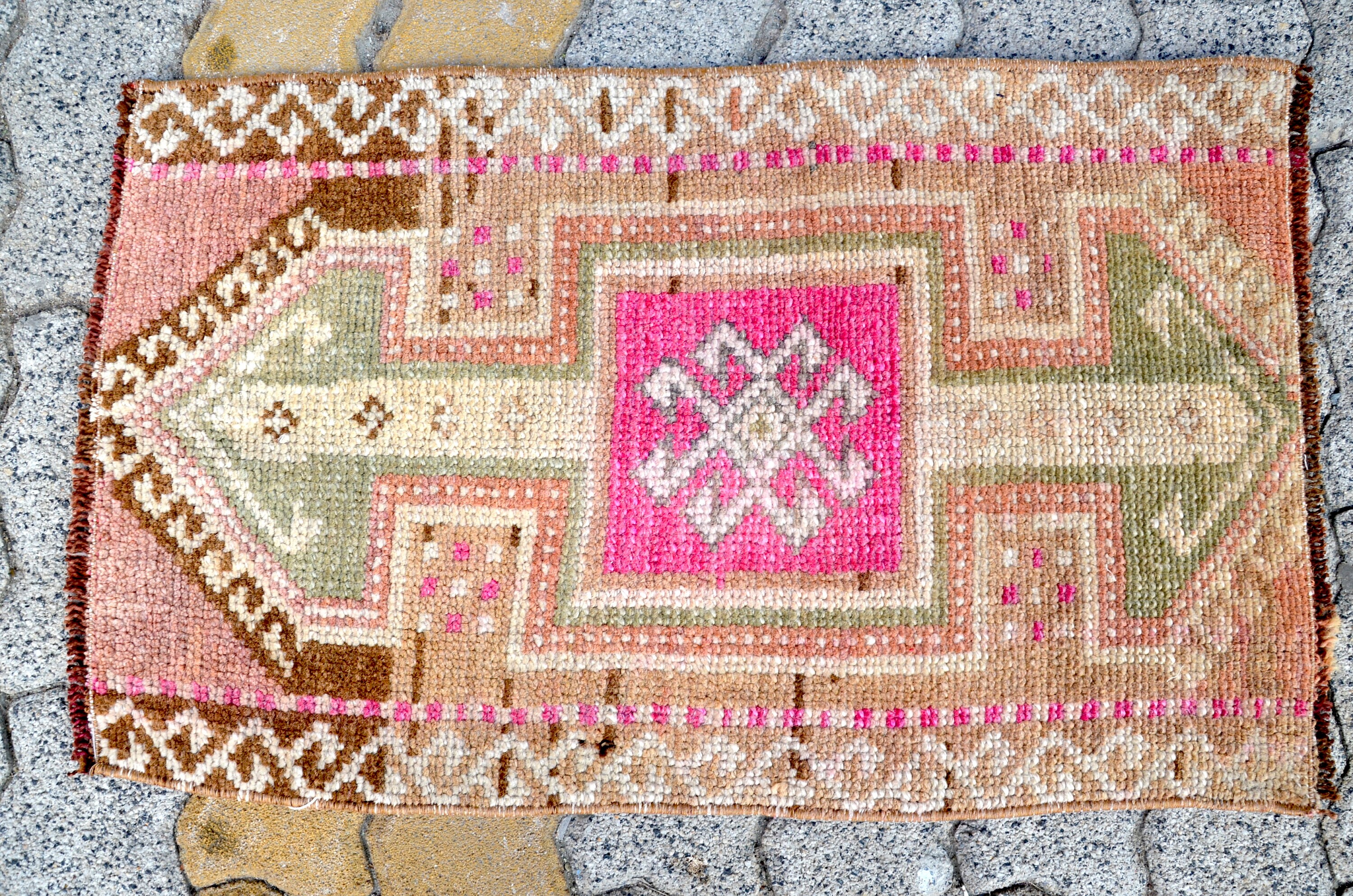 Pink Oushak Rug, 2.4 X 1.4 Feet, Turkish Rug, Handmade Rug, Boho Design ...