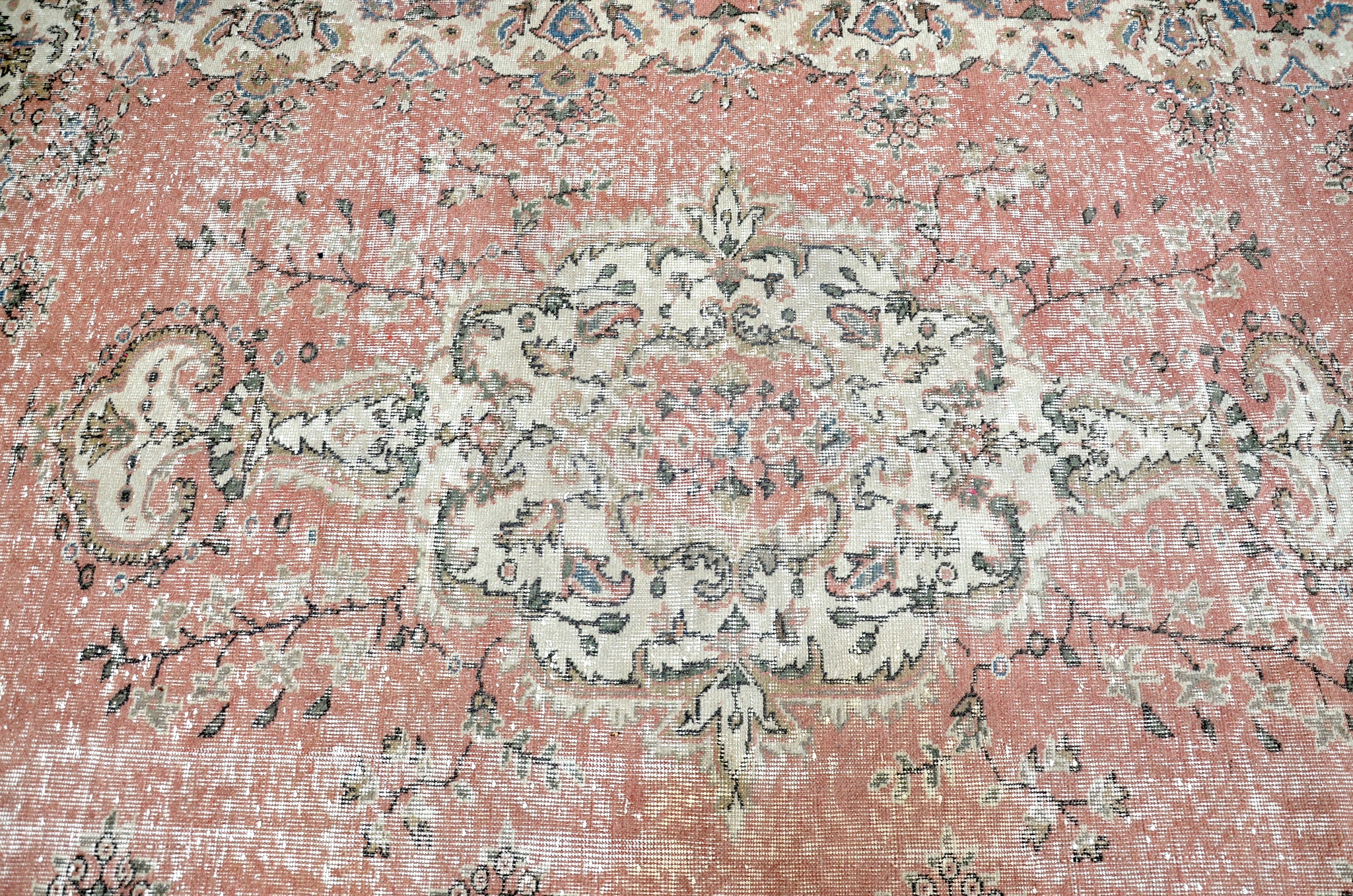 Vintage Turkish Rug, Medallion Design Rug, Anatolian Rug, 5x8 Ft Wool ...