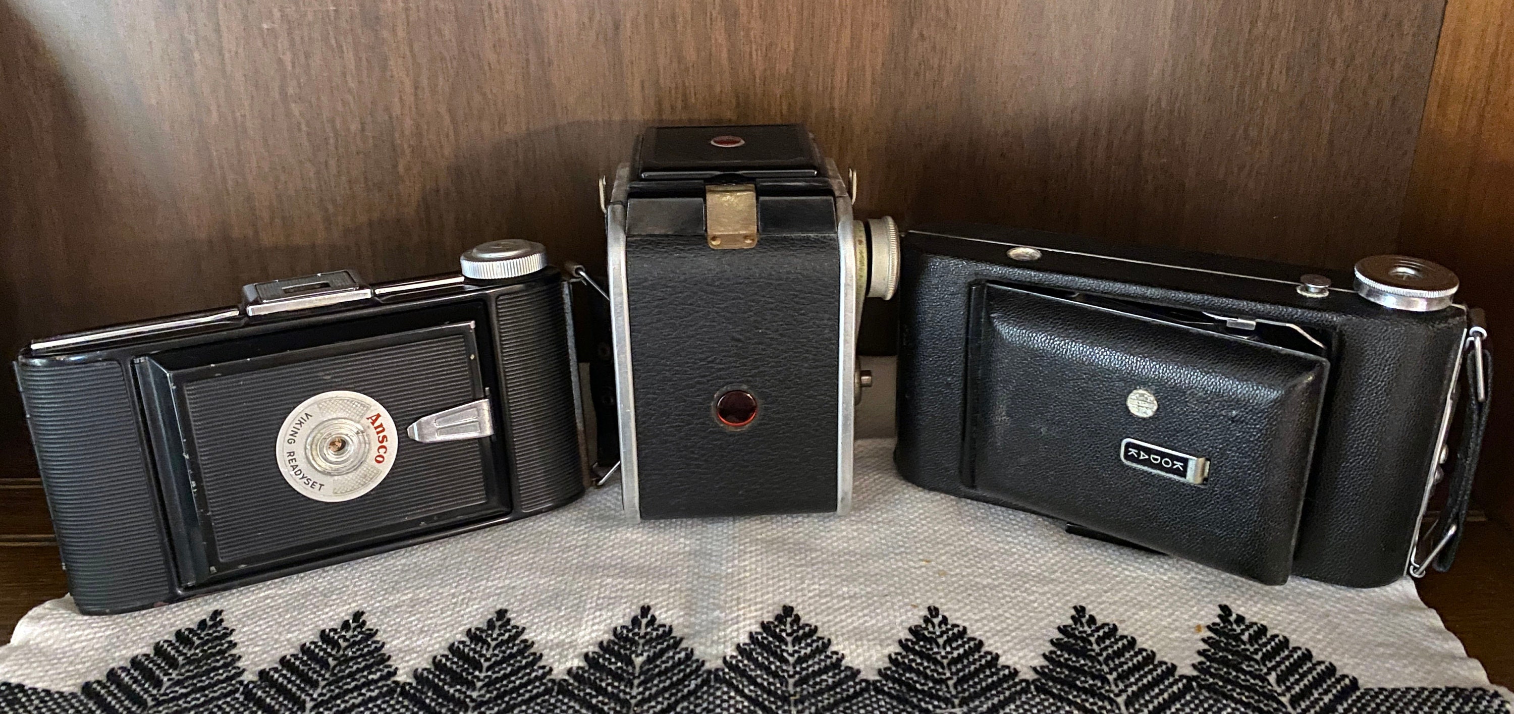 Lot of 3 Vintage 1940's 1950's Film Cameras Kodak Duaflex 3 Ansco ...