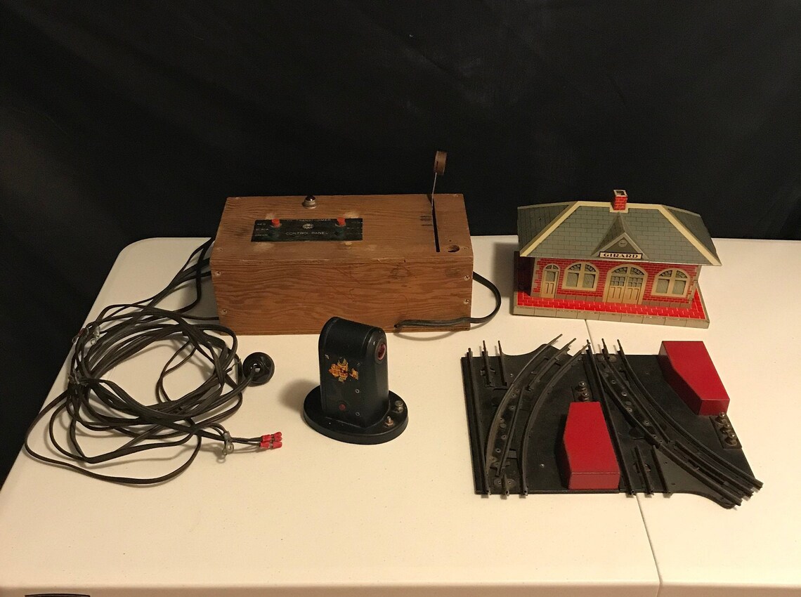 Vintage Marx Toys Train 999 and Track Set With Accessories - Etsy