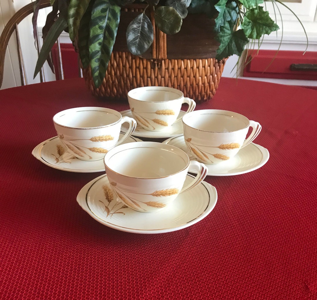Vintage (set of 4) Wheat Yorktown Shape Cup & Saucers by Edwin M ...