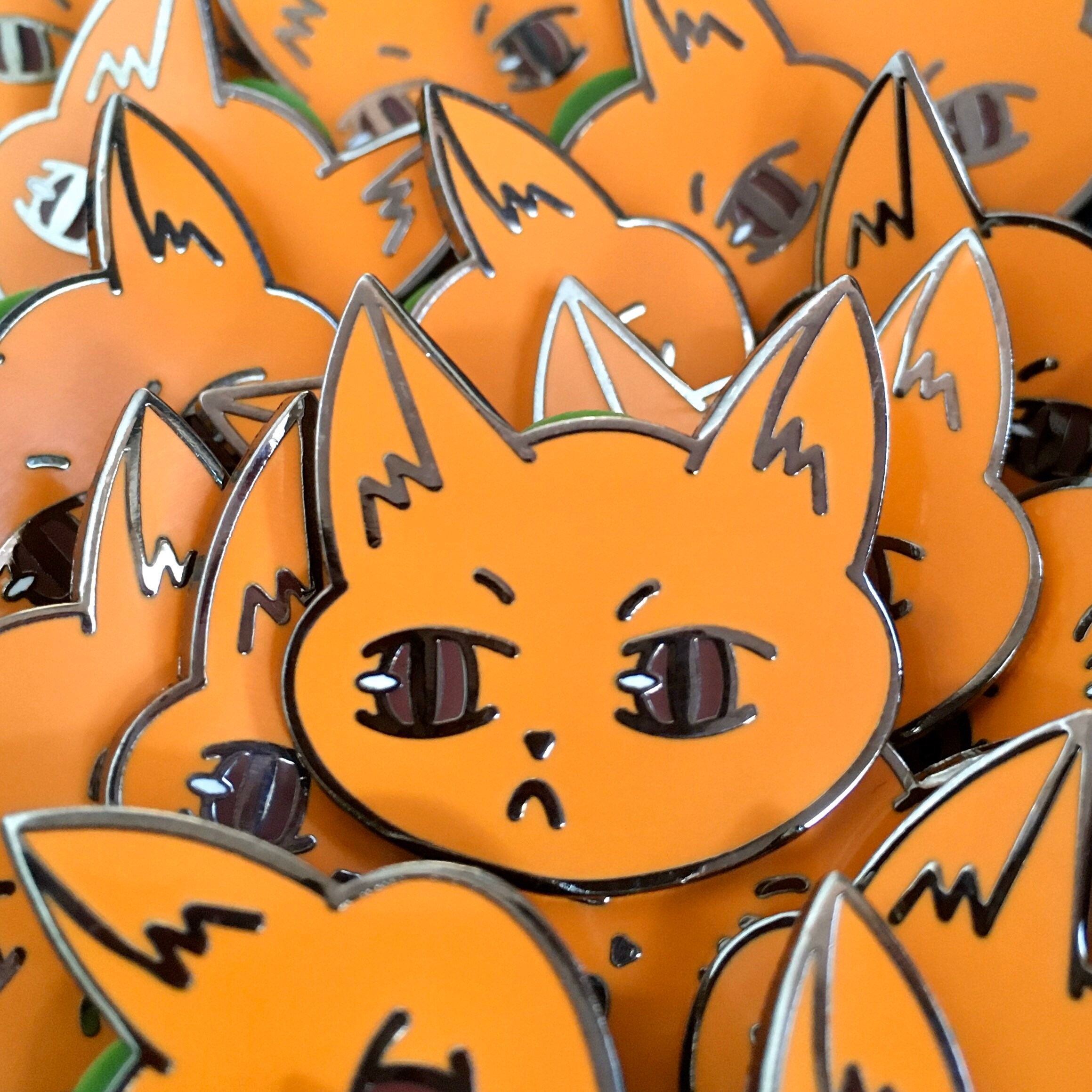 Kyo Cat Enamel Pin | Etsy