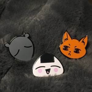 Kyo Cat Enamel Pin - Etsy