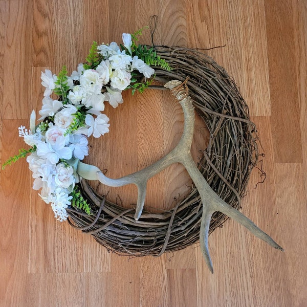 Antler Wreath - Etsy