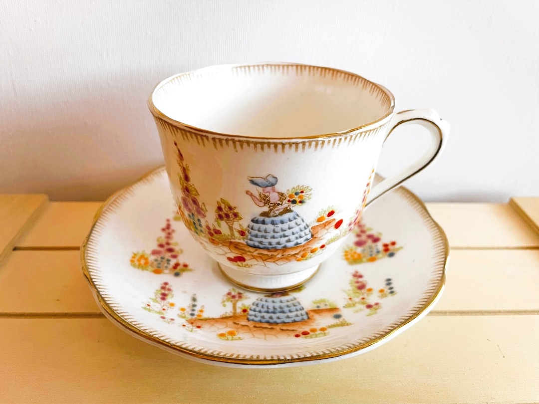 Antique Royal Albert Crown China Dainty Dinah Tea Cup and - Etsy UK