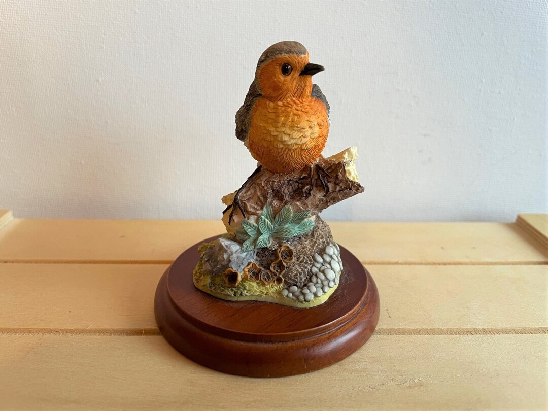 British Robin Figurine by Russell Willis Border Fine Arts - Etsy