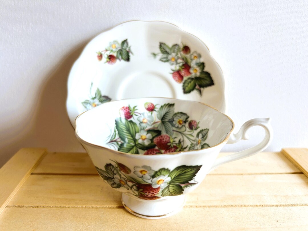 Royal Albert Strawberry Teacup and Saucer Set, Made in England, Bone ...