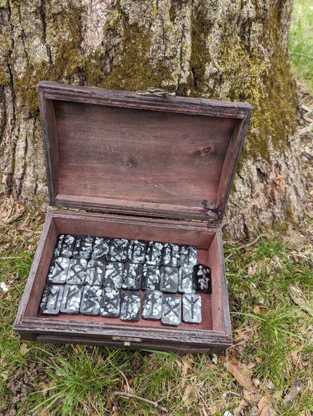 Moon Runes With Gift Box Elder Futhark Runes Norse Runes Elder Futhark ...