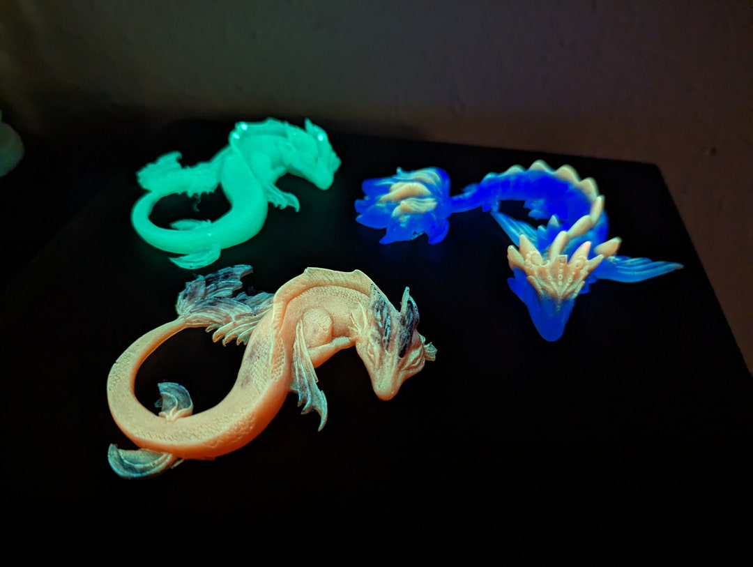 Custom Glow Dragons Resin Glow Dragon Dice Guardian Dragon Figurine ...