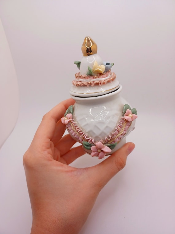 Dainty Porcelain Container / Floral Container / Vintage Pink - Etsy