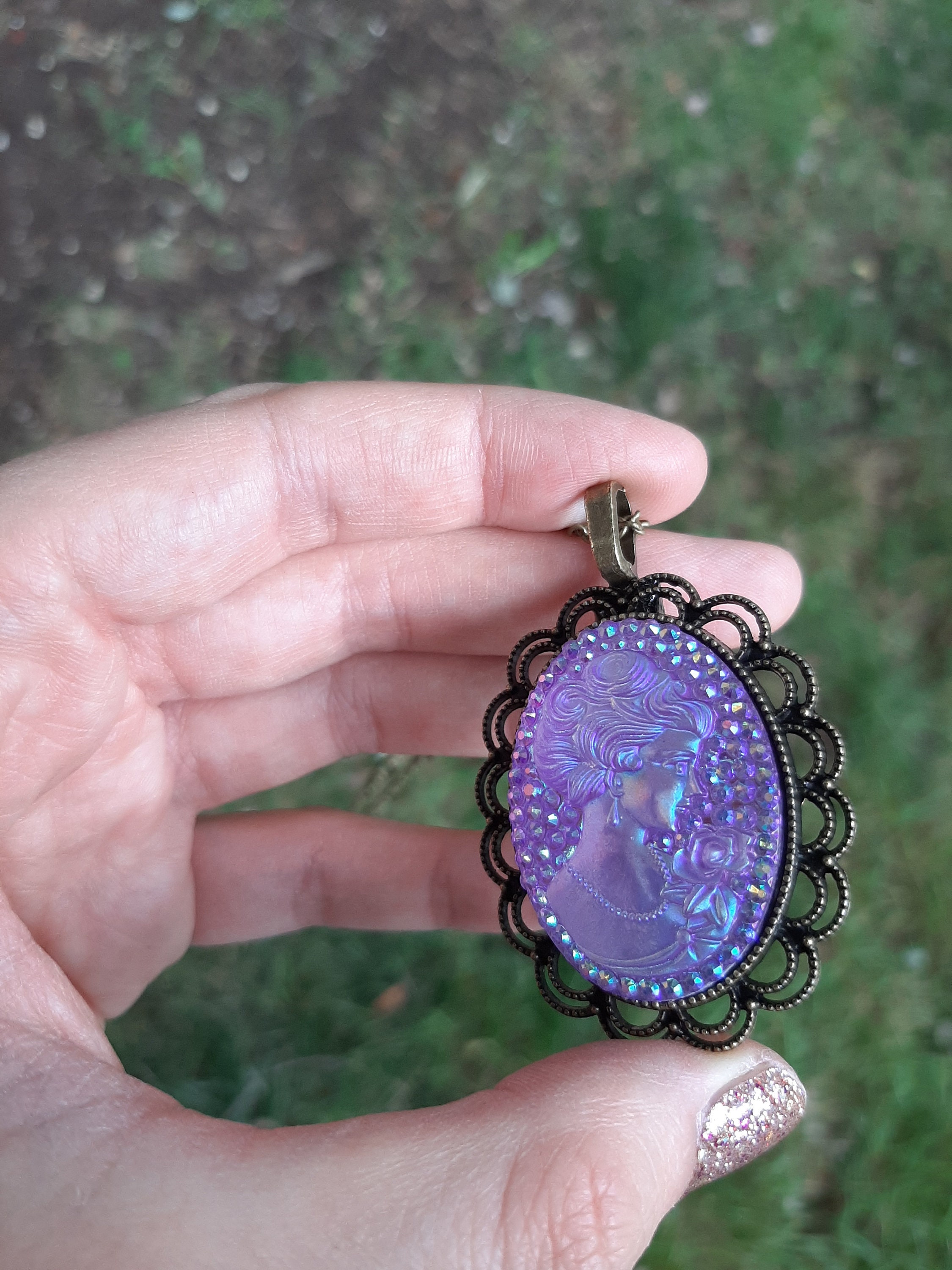 Iridescent Lady Brooch-Necklace / Gift for her / Old fashioned | Etsy