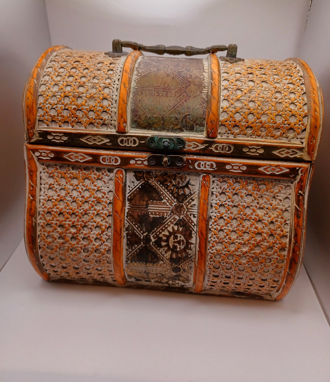 Large Vintage Sun Treasure Box / Sun Box / Hippy / Witchy Box ...