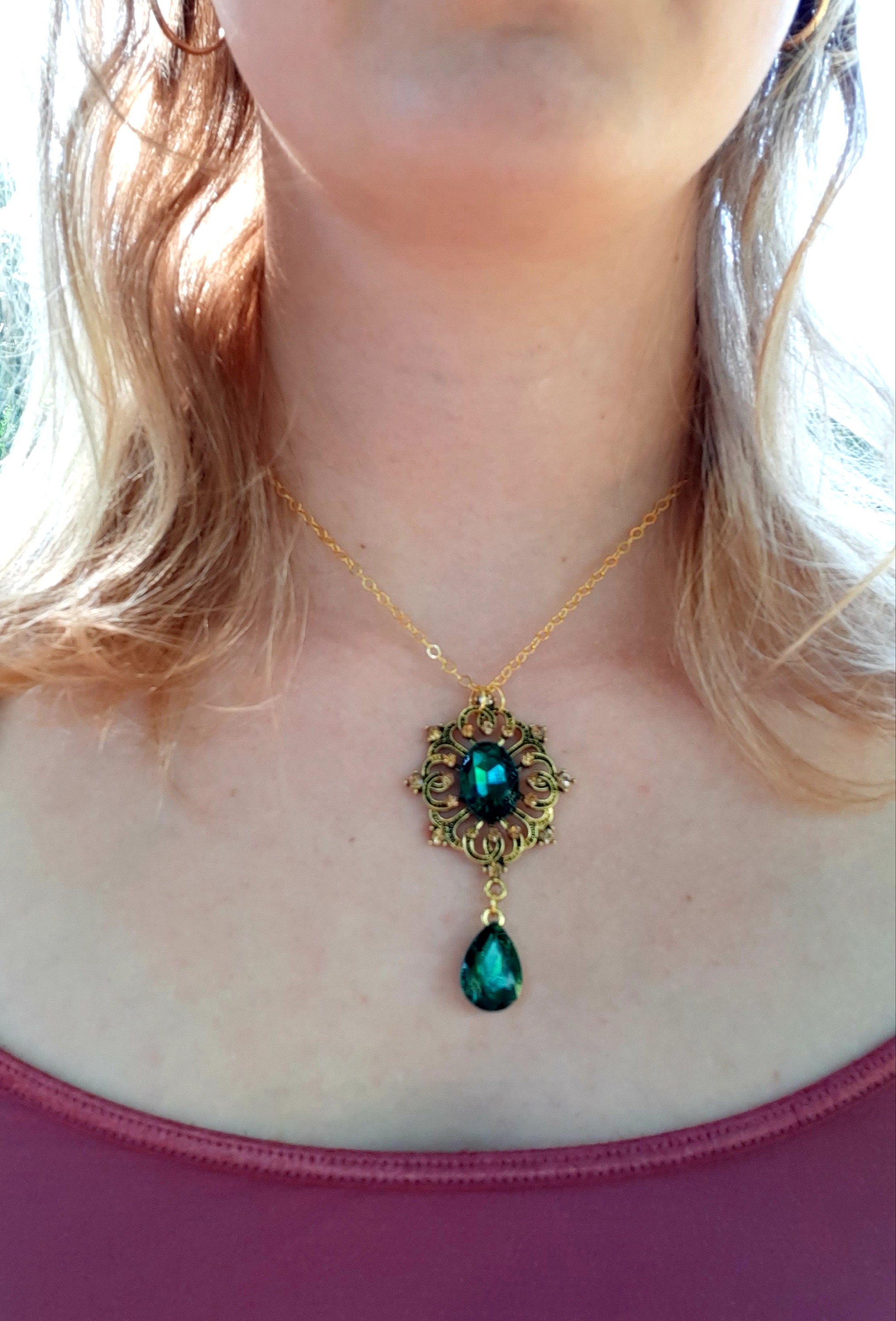 Faux Emerald Broach Necklace / Vintage Choker / Cosplay / RPG | Etsy