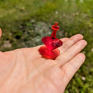 Crystal Potion Decanter Bottles Red Potions TTRPG Props Potion Bottles ...