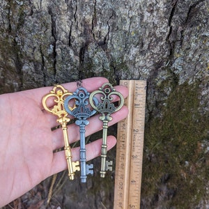 Royal Key Necklace Queen Key to My Heart Fantasy Necklace Faux Skeleton ...