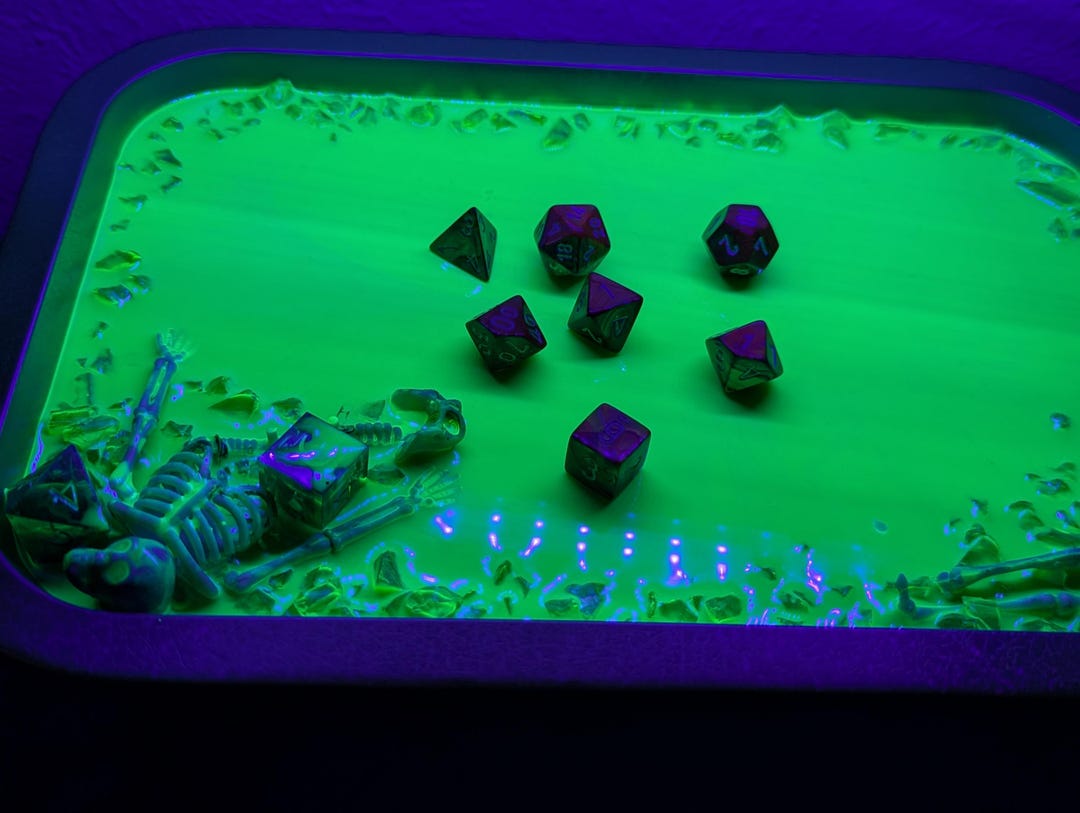 Oozing Goo Dice Rolling Tray UV Reactive Epoxy & Metal Fantasy Slime ...