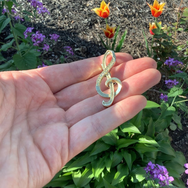 Treble Clef Pin - Etsy