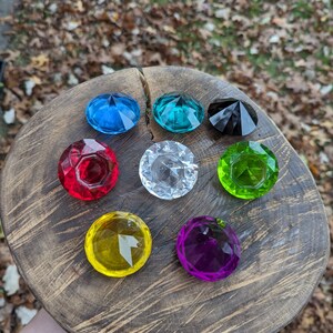 Video Game Gem Cosplay Prop / Custom Set of 8 Gems / Custom Cosplay Gem ...