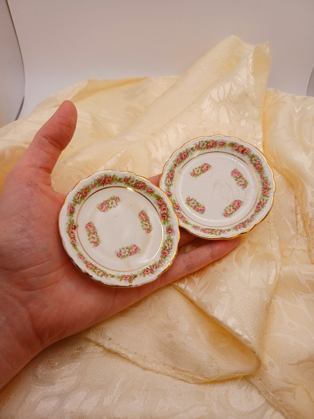 Tiny Matching Plates / Cute / Collectibles / Unique Items / Vintage ...