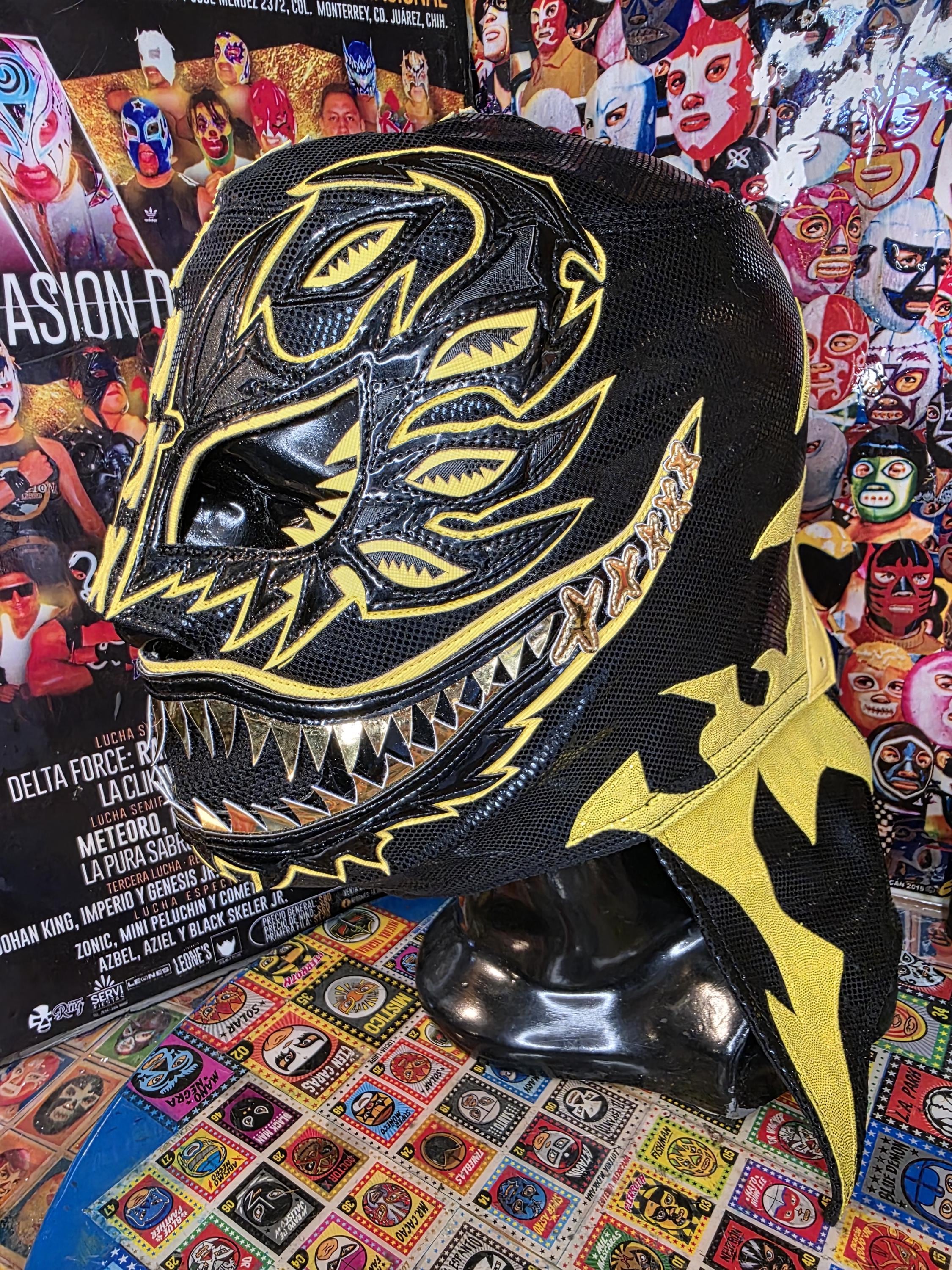 Evil Uno Lucha Libre Pro Grade Mask - Etsy
