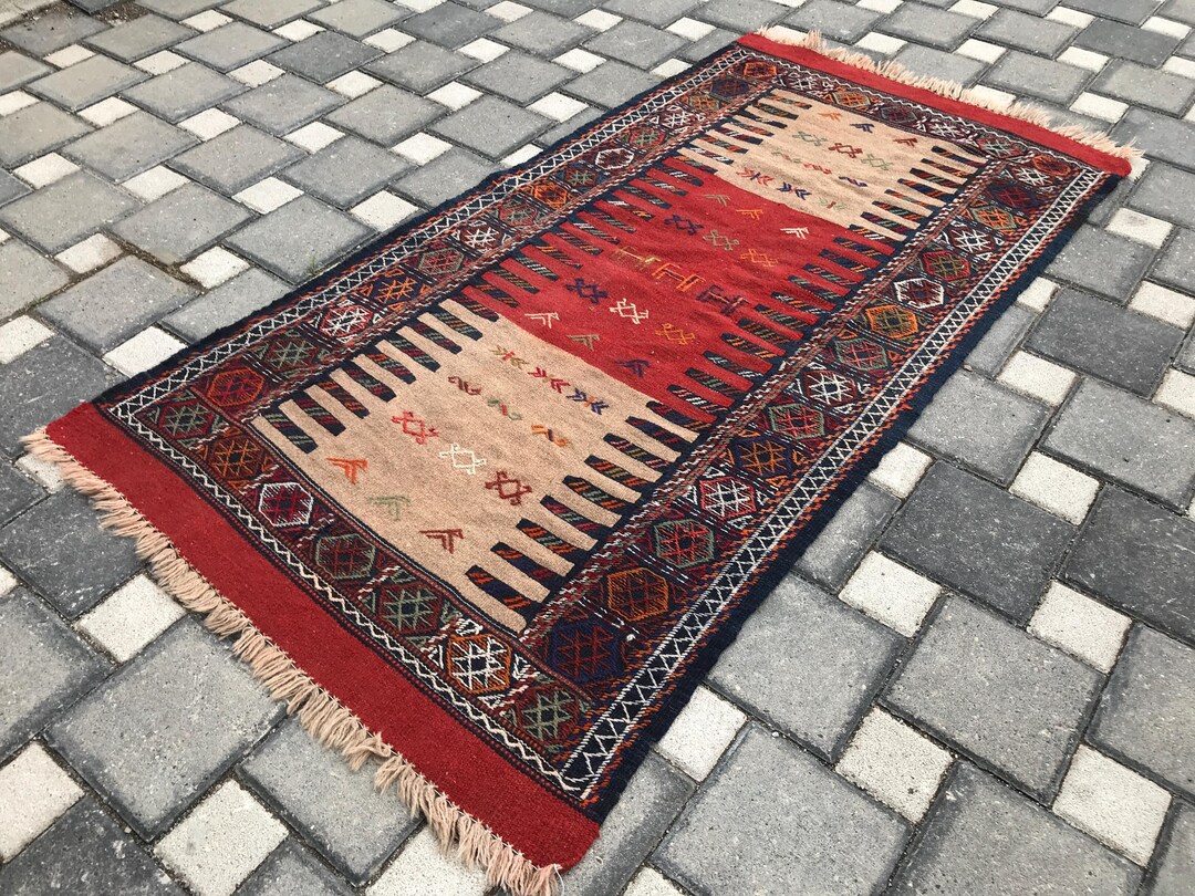 Vintage Van Tribal Kilim Rug: Red-beige Embroidered Wool, 3x6 Ft - Etsy