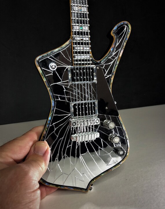 Dolls & Miniatures Miniature Custom Model Guitars DreamGuitarSystems ...