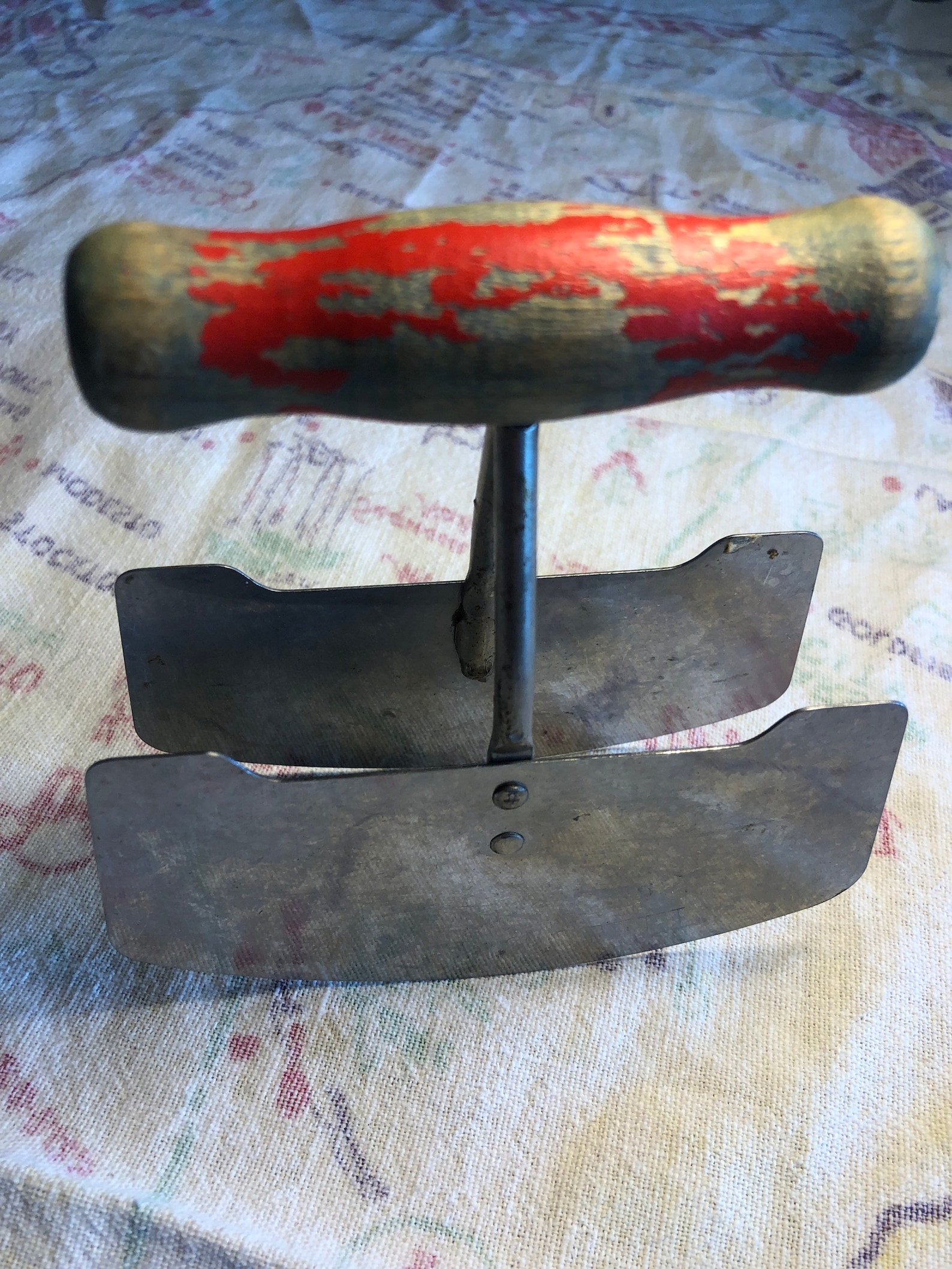 Vintage Double Bladed Pastry Cutter - Etsy