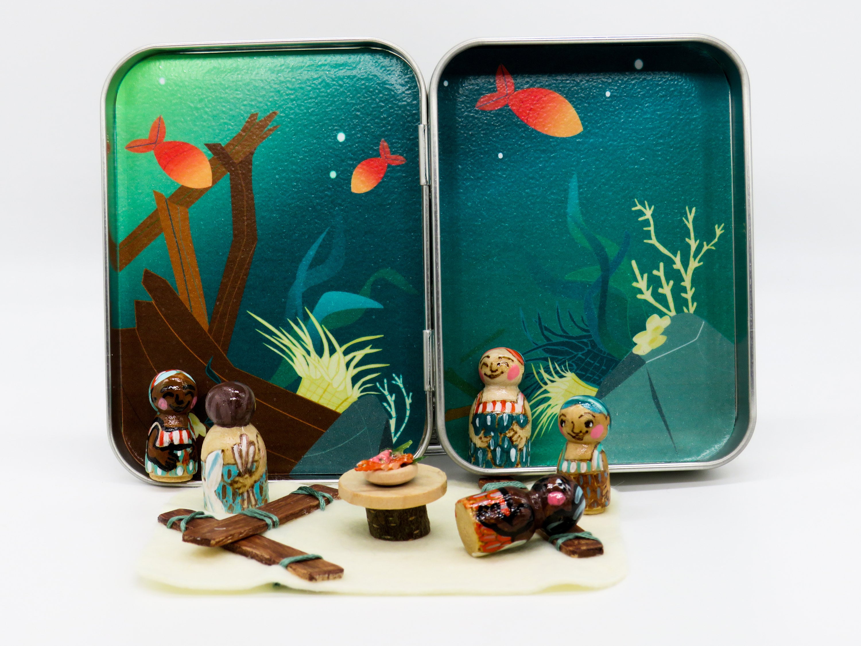 Sunken Ship Mermaid Playset: Handmade Miniature Tin Box Toy - Etsy