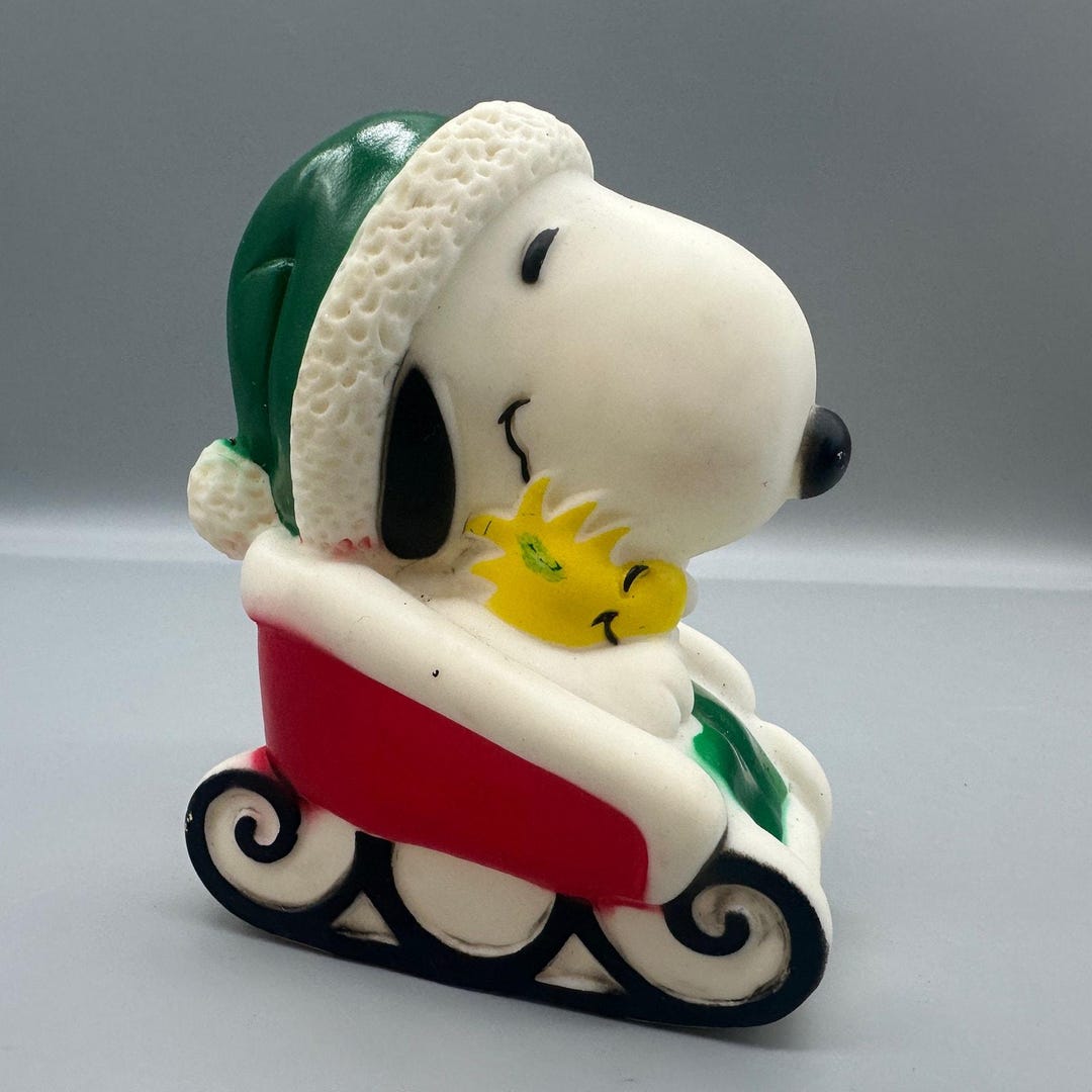 Vintage 1972 Snoopy Woodstock Sled Santa Christmas Sleigh Peanuts ...